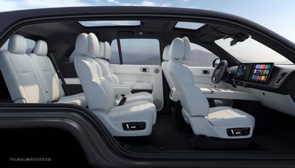 Li Auto L8 SUV Car - Electric Cars and Accessories in Dubai, UAE